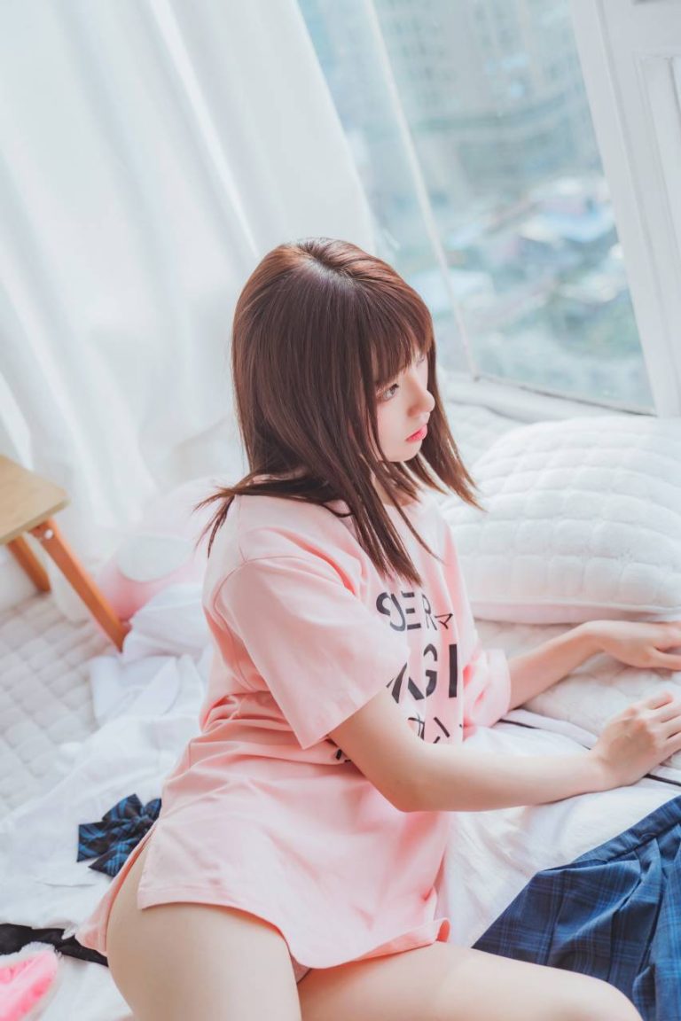 「Kitaro_绮太郎」图片 – 放課後の少女(30P/88MB) - 图萌社