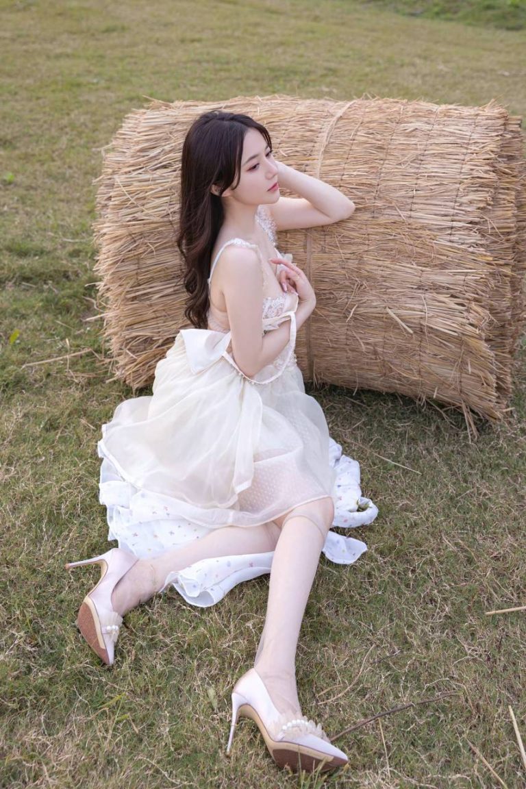 「鱼子酱fish」摄影作品 – 遗失的羽翼(125P/1.82GB) - 图萌社