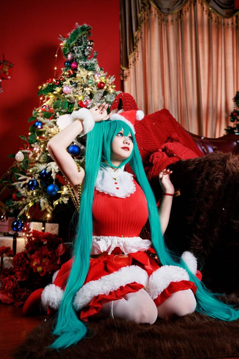 「阿雪雪」初音 – 圣诞(65P/3V/3.2GB) - 图萌社