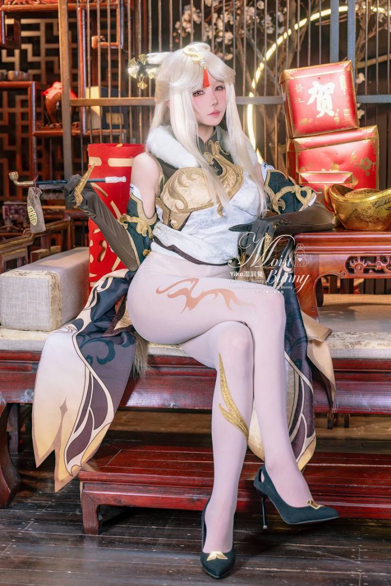 「咬一口兔娘」25年01月作品 – 金蛇来财(90P/1V/1.85GB) - 图萌社