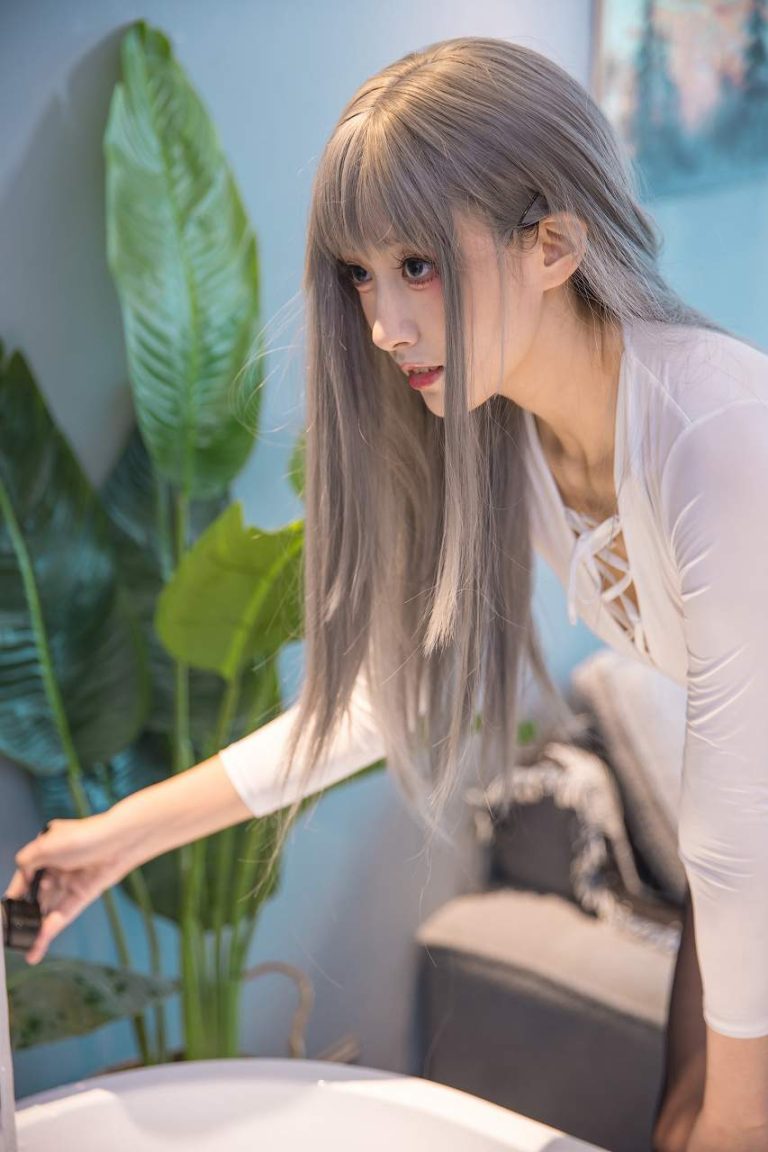 冬马路纱(Luisa_零纱) – 浴缸湿身(23P/425MB) - 图萌社